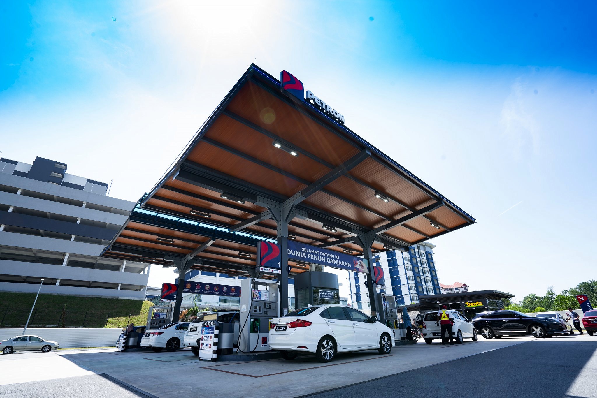 Petron Returns To Profitability In Q3 - Petron Malaysia